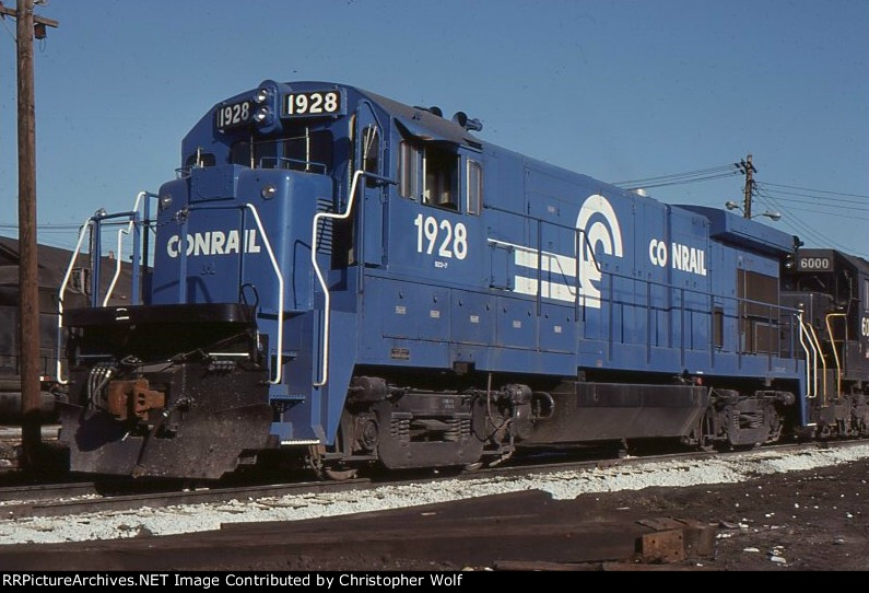 Conrail B23-7 #1928